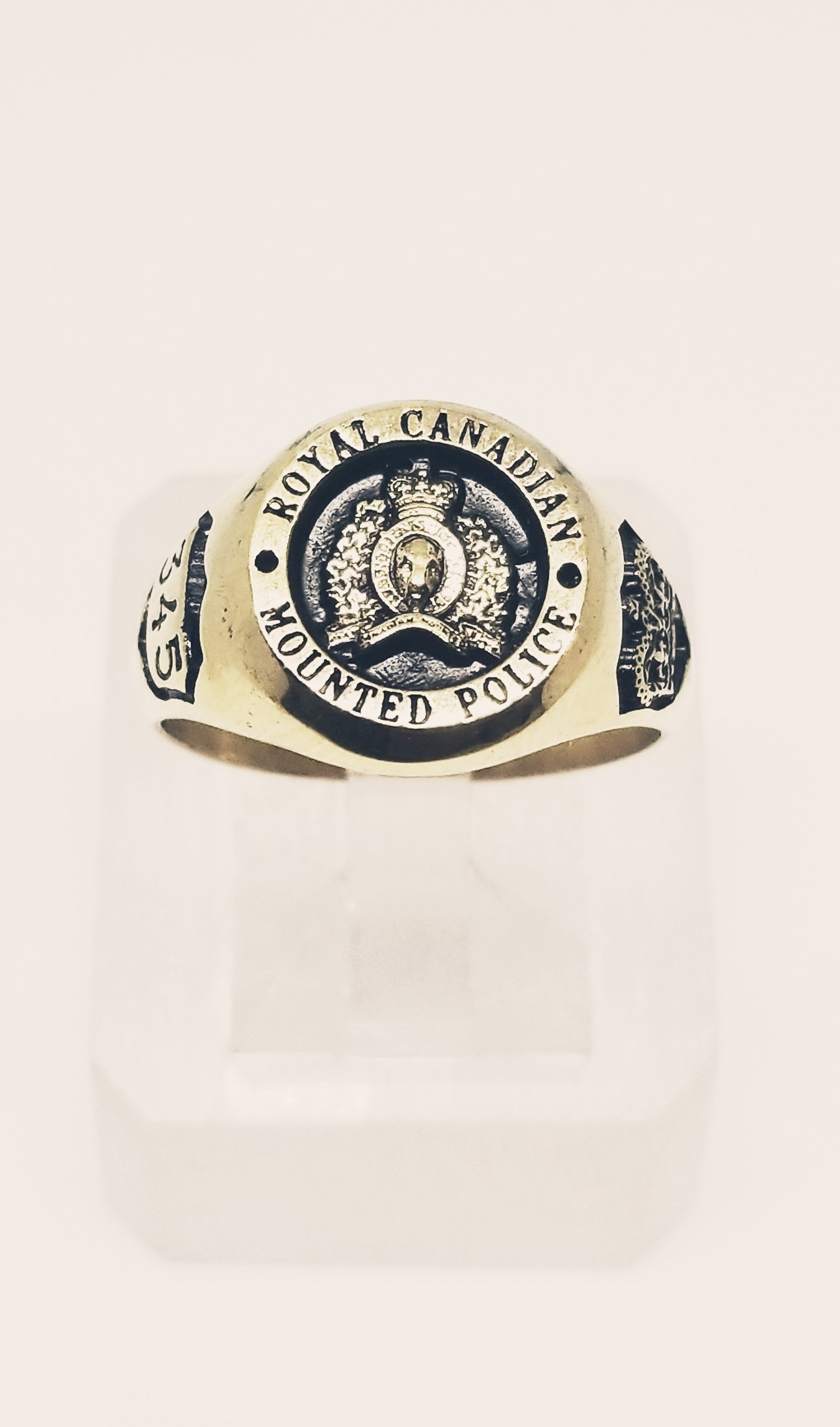 RCMP Rings – PRIDE IN SERVICE